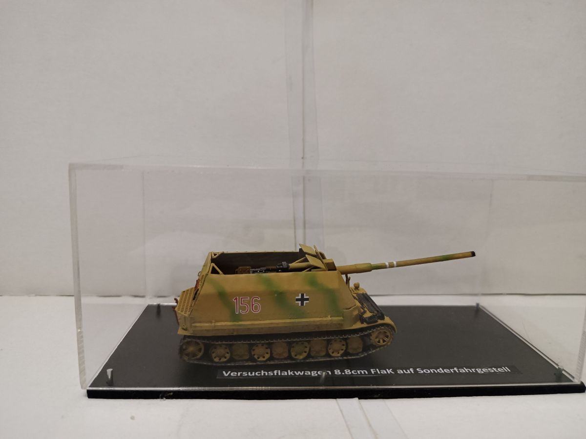 Versuchsflakwagen 88 mm Flak auf Sonderfahrgestell в масштабе 1/72